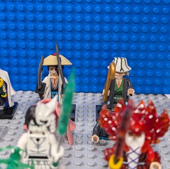 unbranded | Toys | 8 Minifigures Bleach Anime Building Block Toys ...